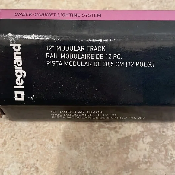 Le Grand Modular Track System